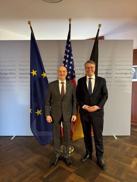 Staatsminister | Dr. Tobias Lindner MdB